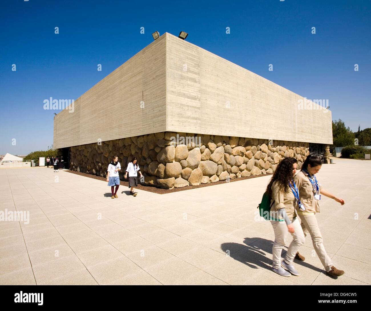 Yad vashem image hi-res stock photography and images - Alamy