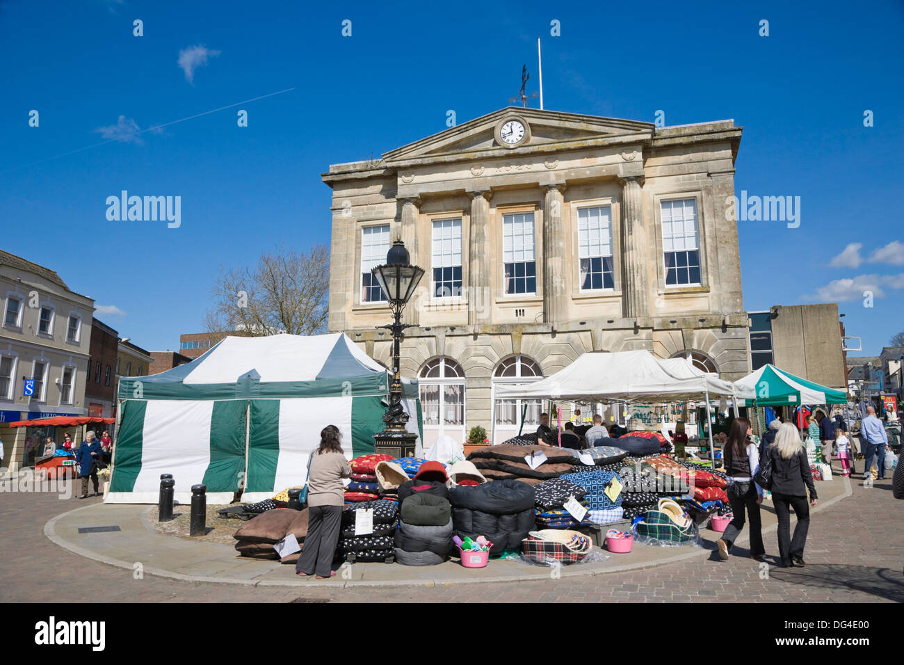 Andover guildhall hampshire england hi-res stock photography and images ...