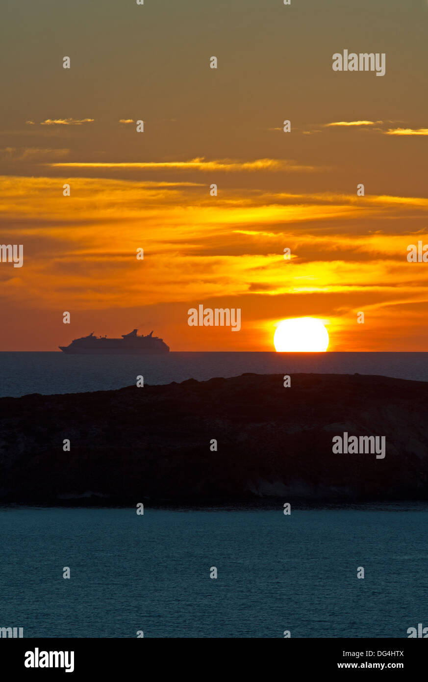 Beautiful mediterranean sea sunset hi-res stock photography and images ...