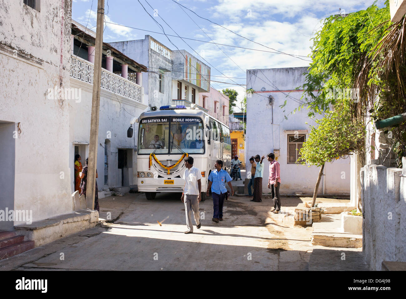 Sri Sathya Sai Baba mobile outreach hospital service clinic bus driving ...