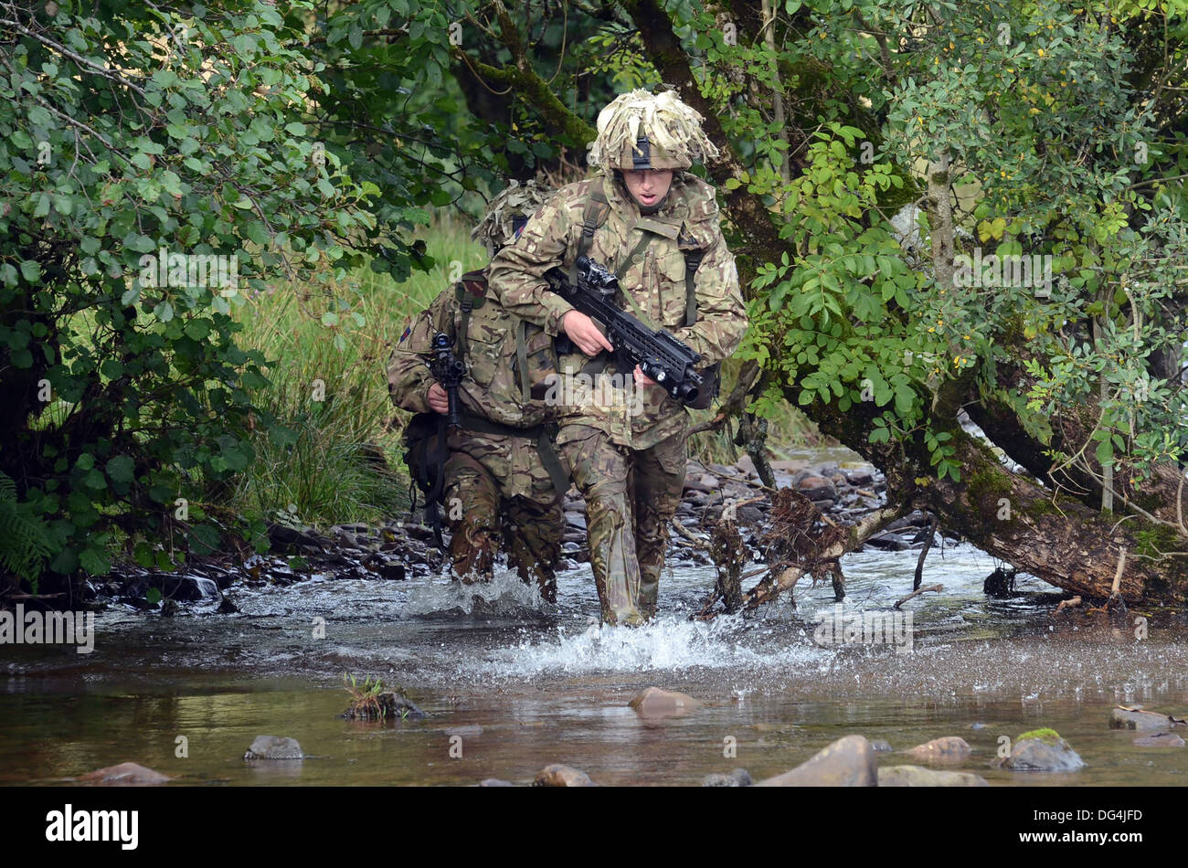Welsh guards training hi-res stock photography and images - Alamy