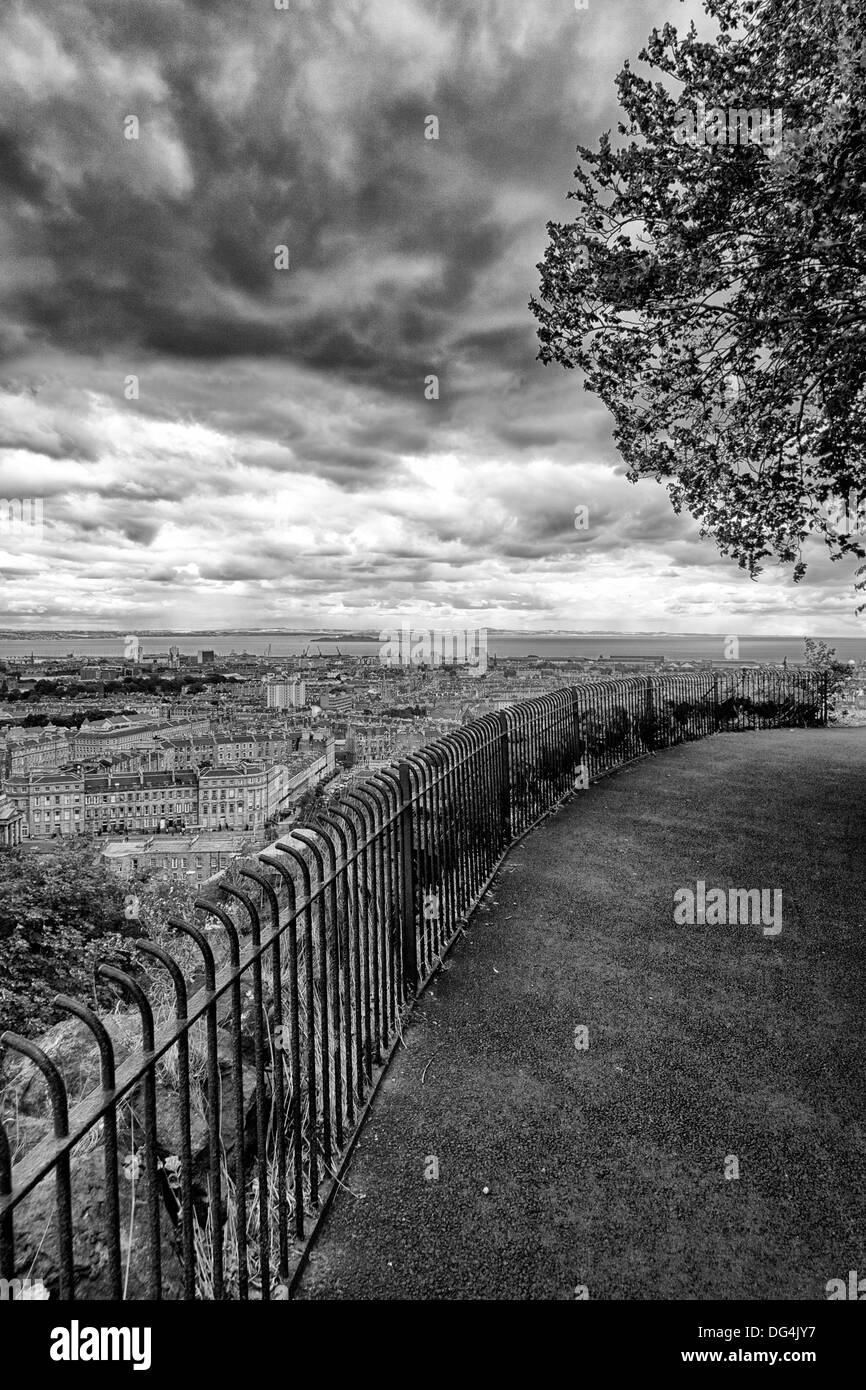 Edinburgh landscapes Black and White Stock Photos & Images - Alamy
