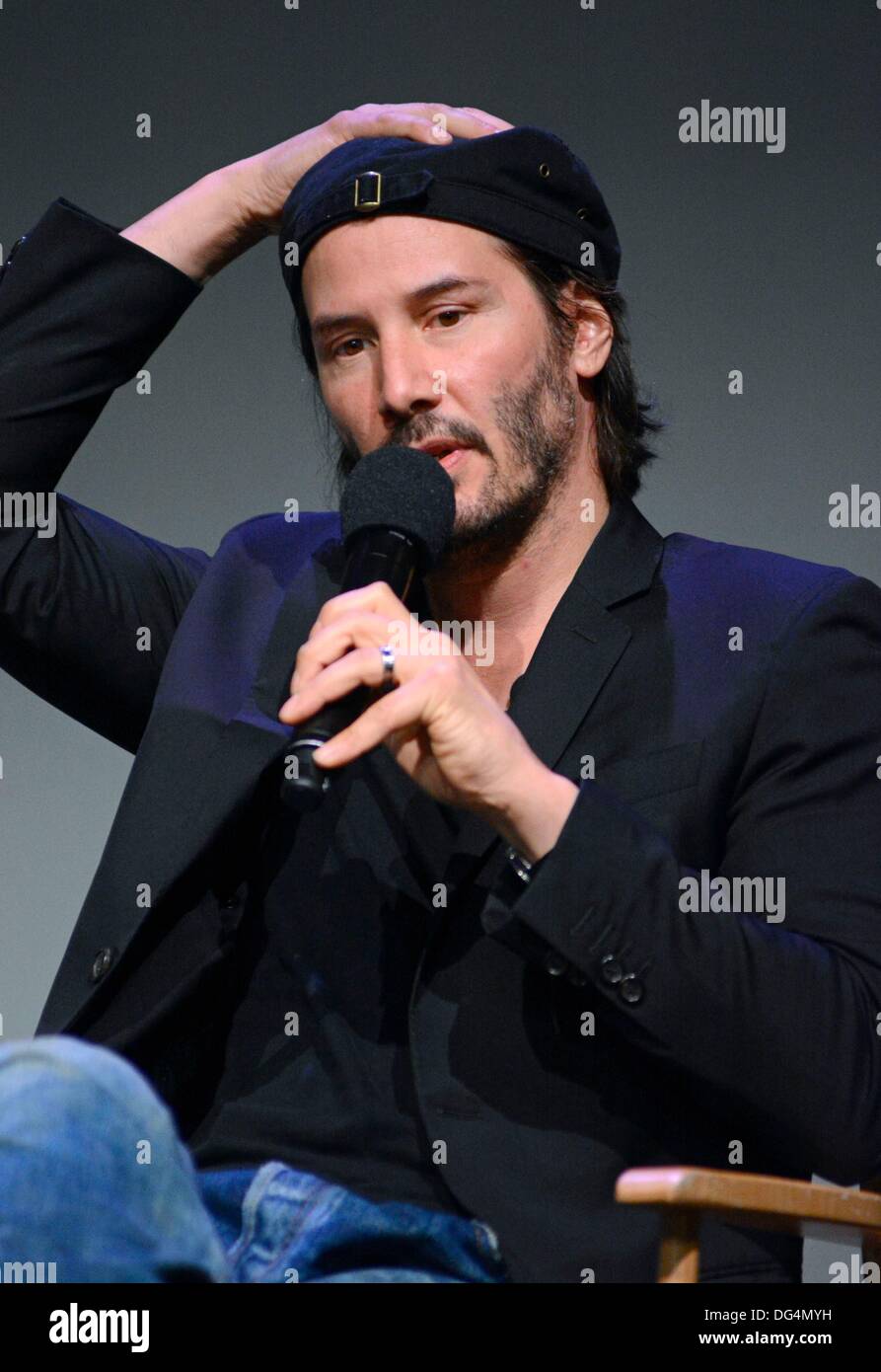 New York, NY, USA. 13th Oct, 2013. Keanu Reeves at in-store appearance ...