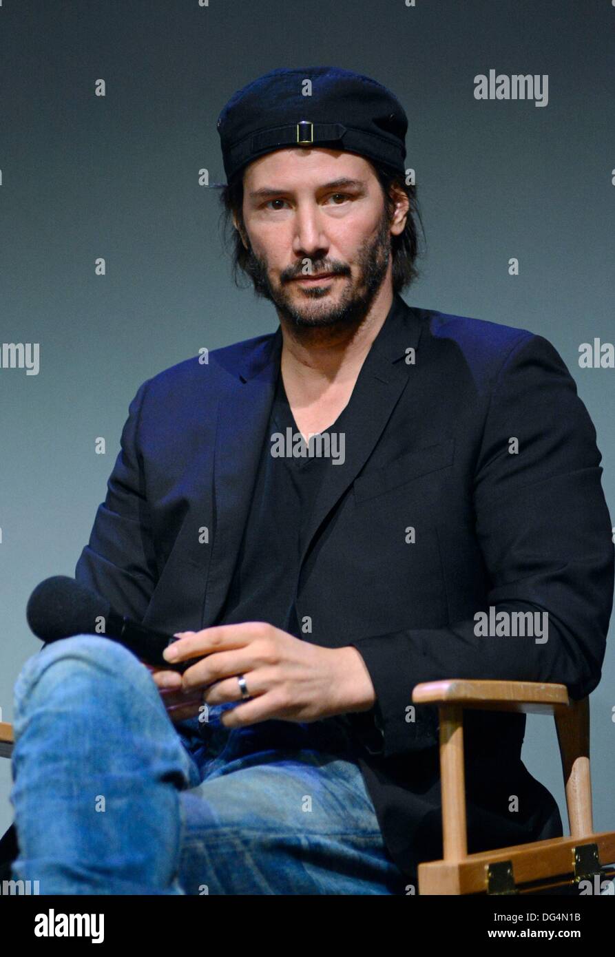 New York, NY, USA. 13th Oct, 2013. Keanu Reeves at in-store appearance ...