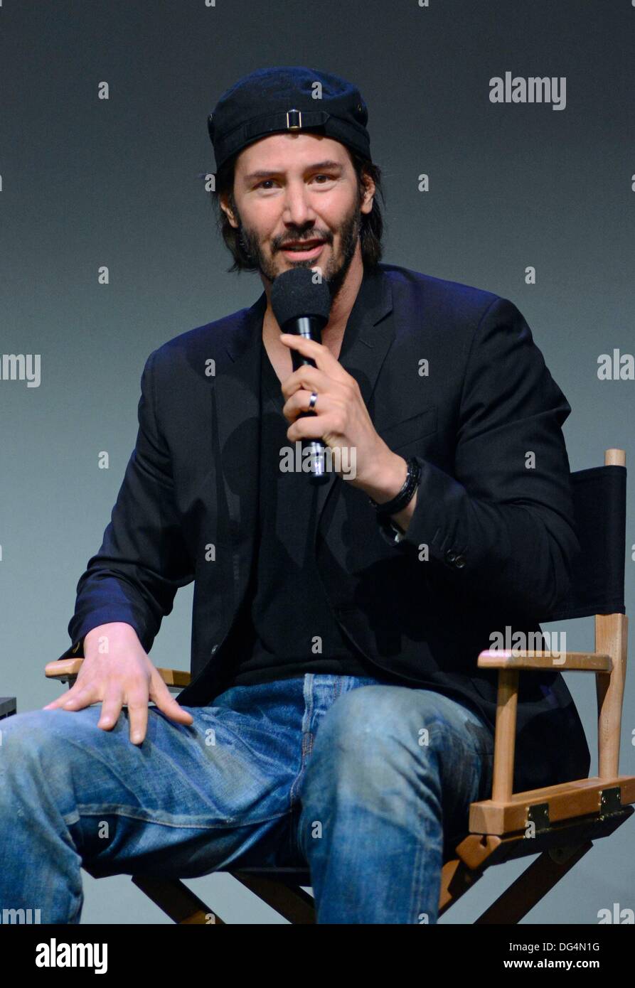 New York, NY, USA. 13th Oct, 2013. Keanu Reeves at in-store appearance ...