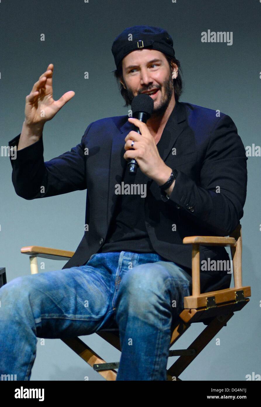 New York, NY, USA. 13th Oct, 2013. Keanu Reeves at in-store appearance ...