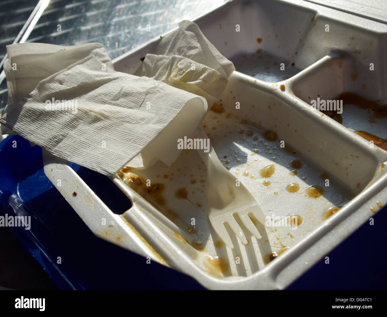 Empty container containers hi-res stock photography and images - Alamy