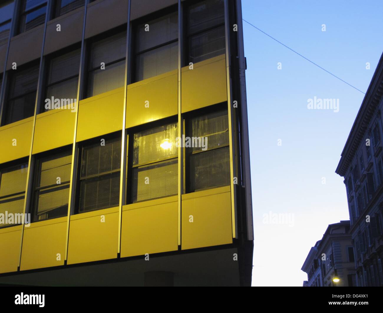 Office building at night in rome hi-res stock photography and images ...