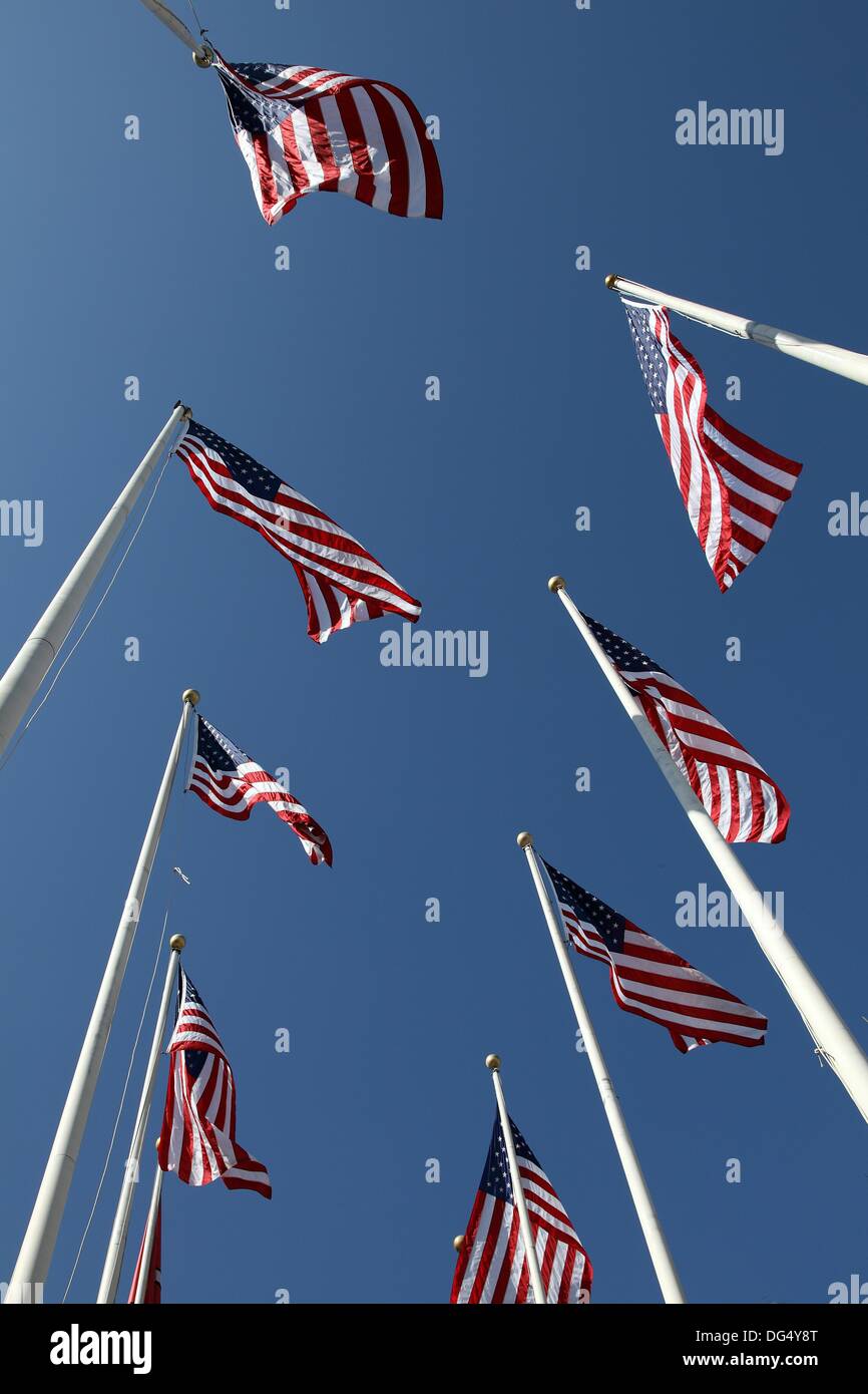 Flags in downtown miami hi-res stock photography and images - Alamy