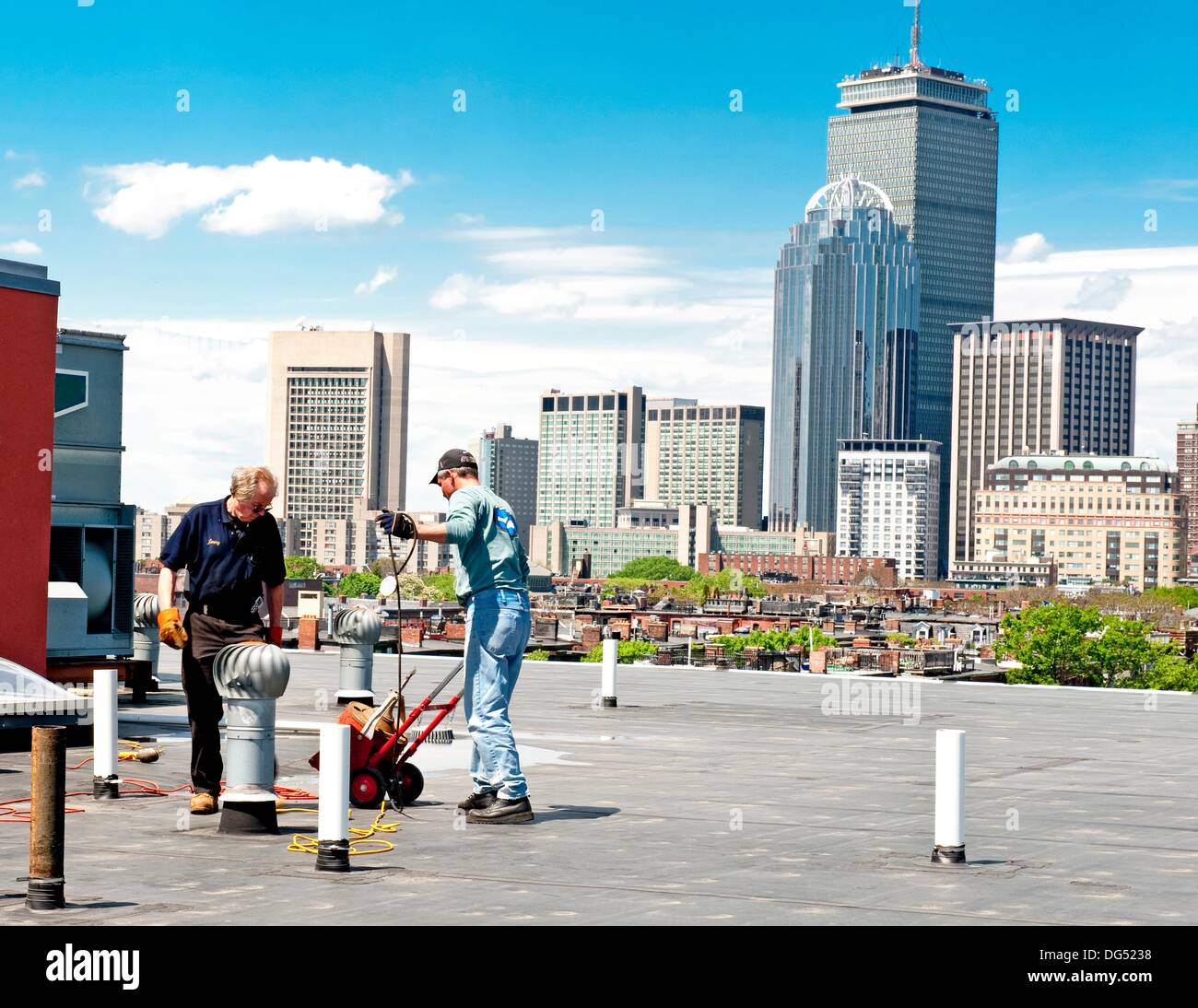 Boston building rooftop hi-res stock photography and images - Alamy