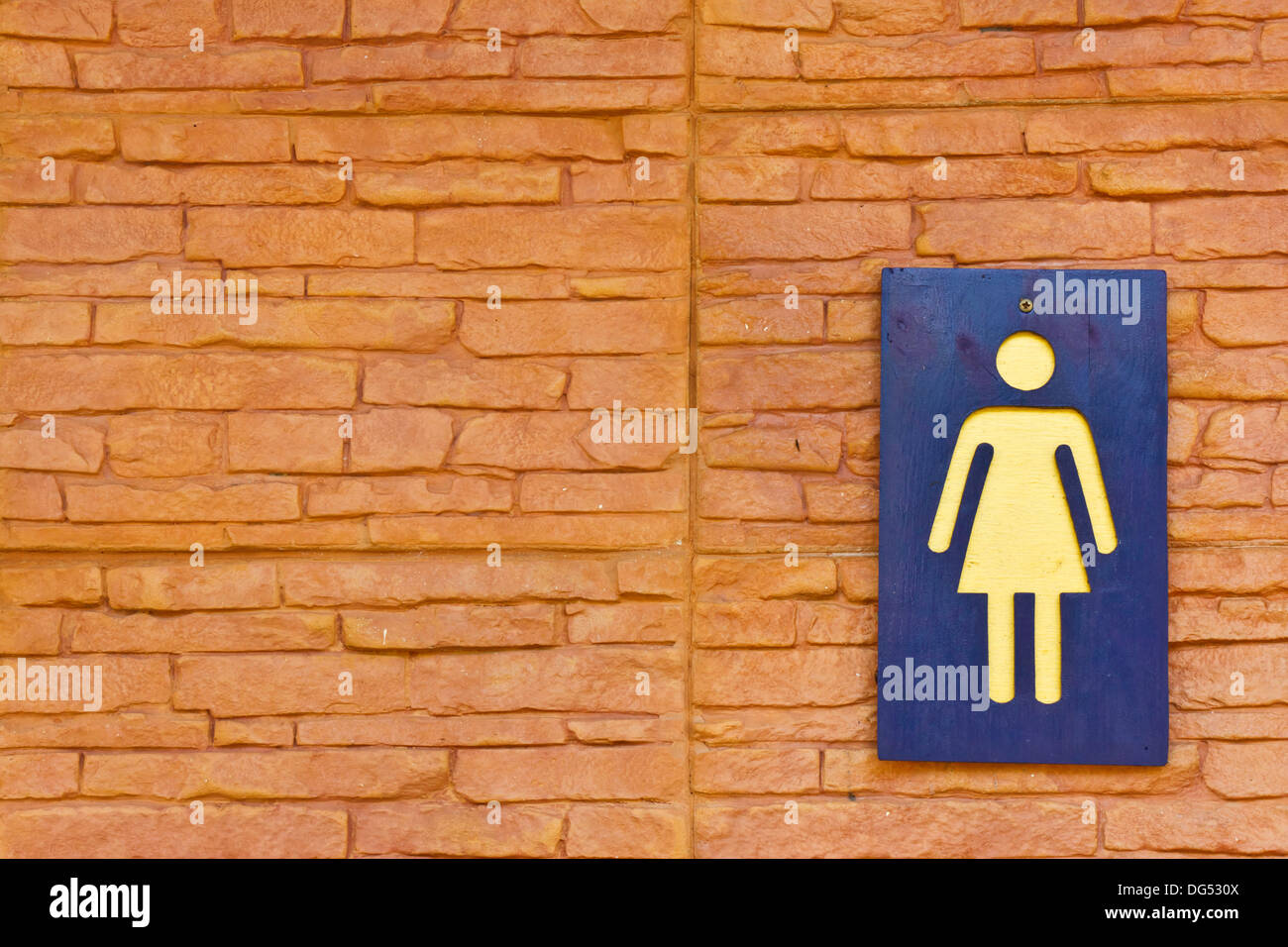 woman toilet sign Stock Photo - Alamy