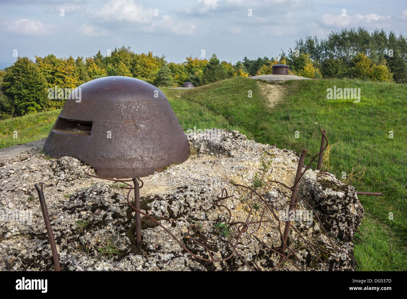 Gun turret fortress fort douaumont hi-res stock photography and images ...