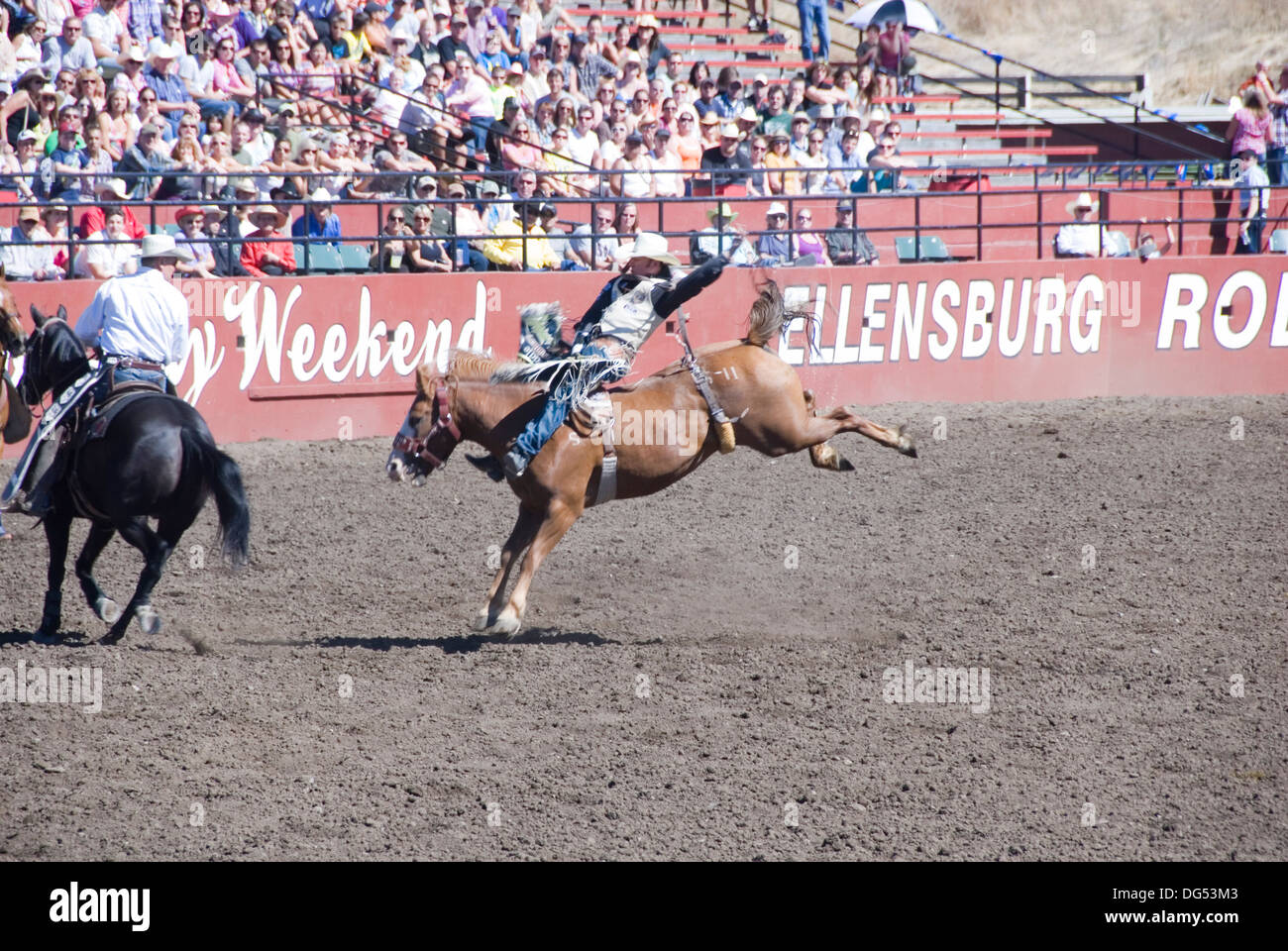 Bareback on a horse hi-res stock photography and images - Alamy