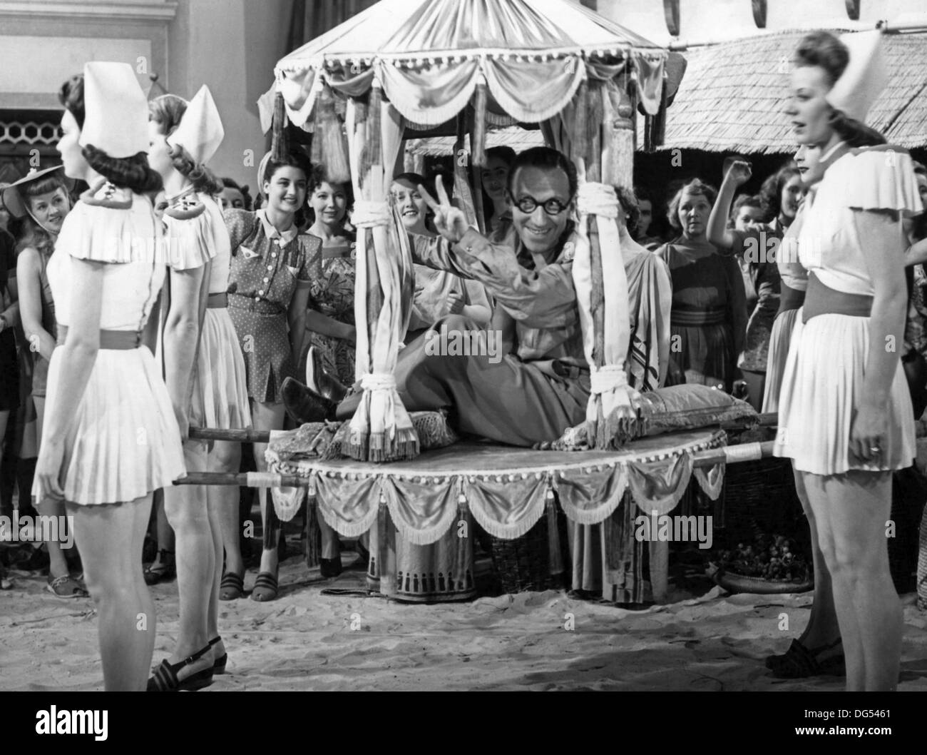 BEES IN PARADISE 1944) ARTHUR ASKEY, VAL GUEST DIR) BSIP 004 MOVIESTORE ...