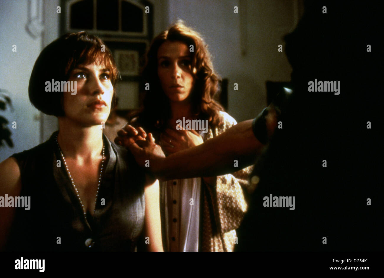 Beyond rangoon 1995 patricia arquette hi-res stock photography and ...