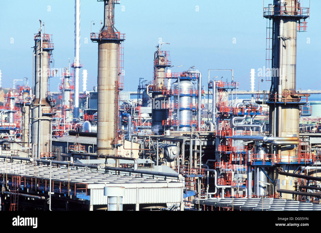 Muskiz refinery hi-res stock photography and images - Alamy