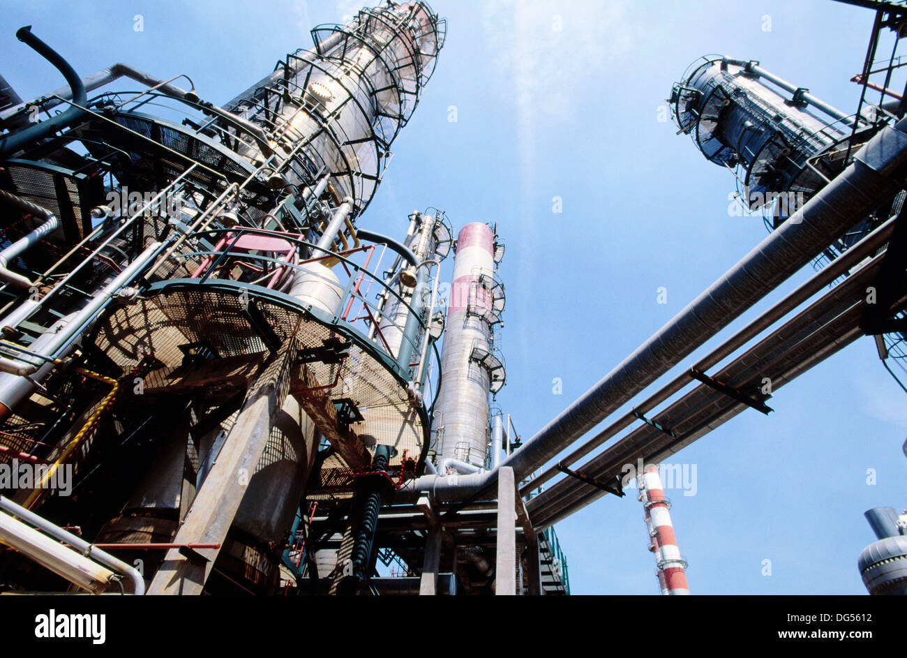 Repsol tarragona refinery hi-res stock photography and images - Alamy