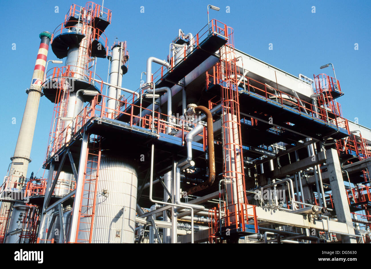 Muskiz refinery hi-res stock photography and images - Alamy