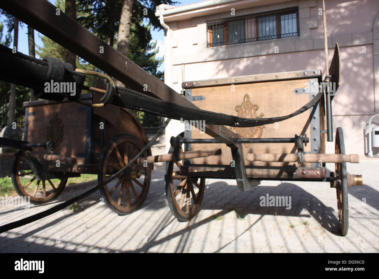 Hittite chariot hi-res stock photography and images - Alamy
