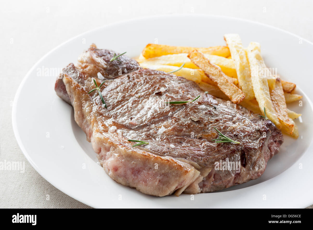 Steak fries hi-res stock photography and images - Alamy