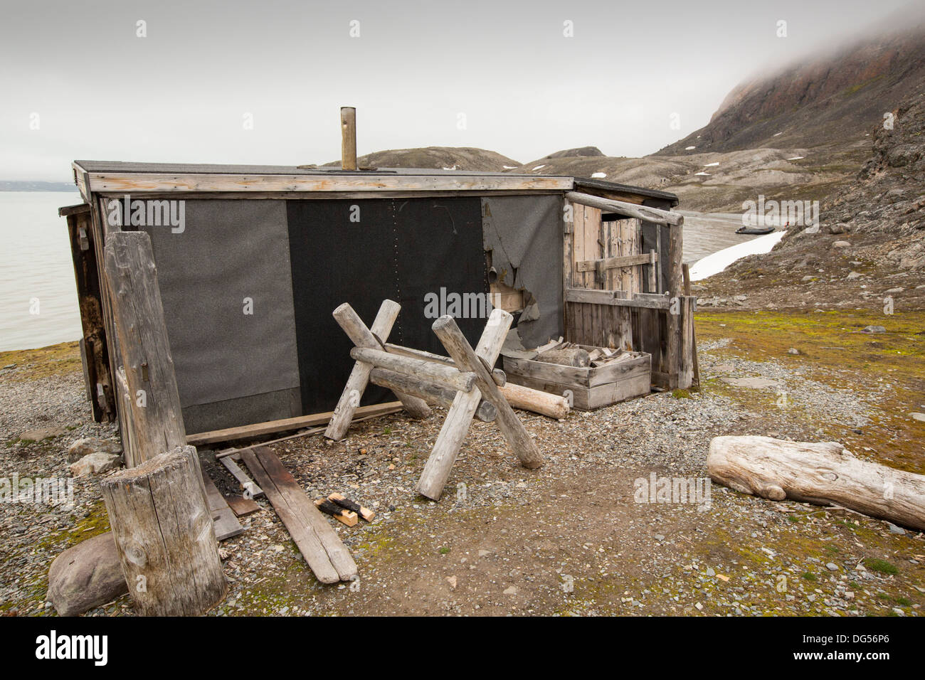 An old fur trappers hut at Texas Bar in Liefdefjorden on northern ...