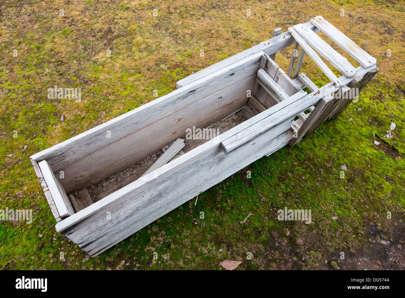 A Polar Bear trap at Texas Bar in Liefdefjorden on northern ...