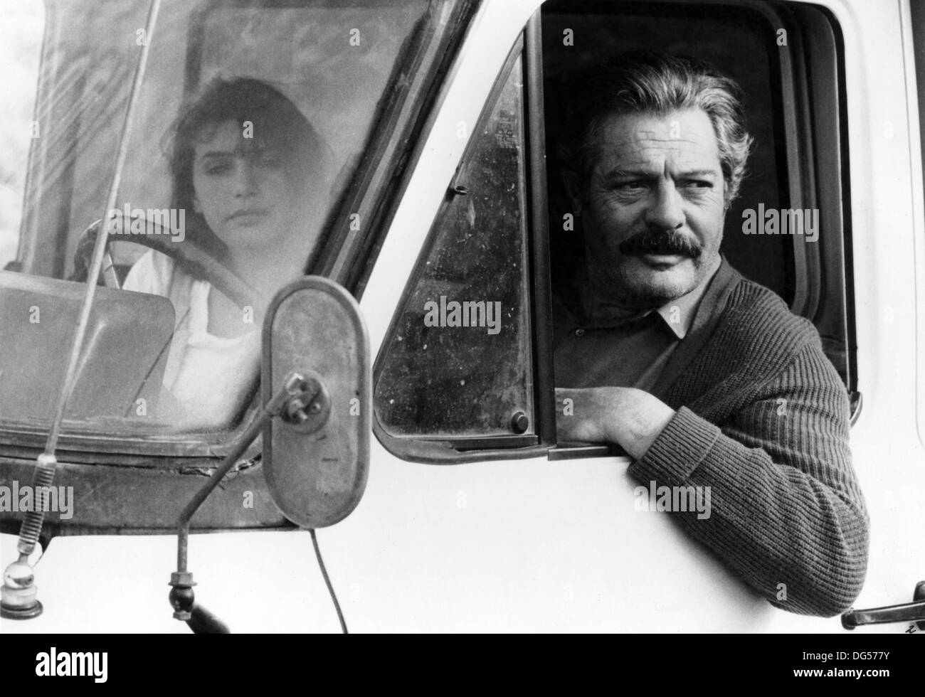 THE BEEKEEPER 1986) O MELISSOKOMOS ALT) NADIA MOUROUZI, MARCELLO ...