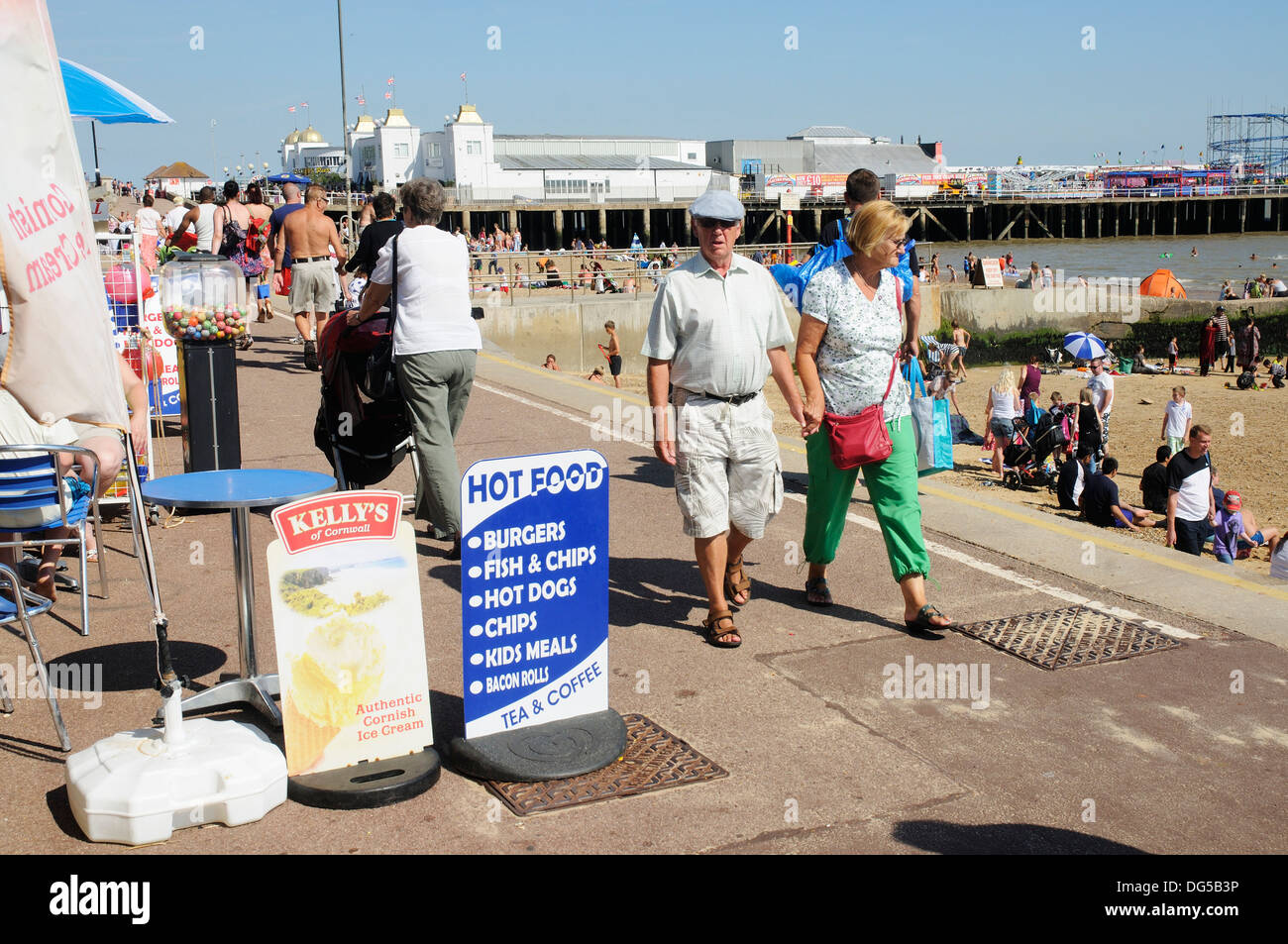 The seafront and pier at Clacton-on-Sea in Essex Stock Photo - Alamy