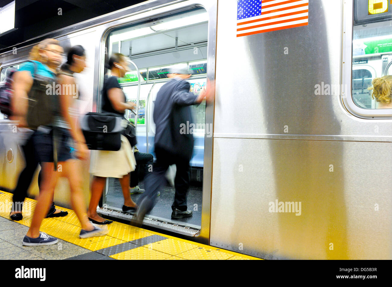 42nd Street Grand Central Terminal, number 4, 5, 6 subway trains, Green ...
