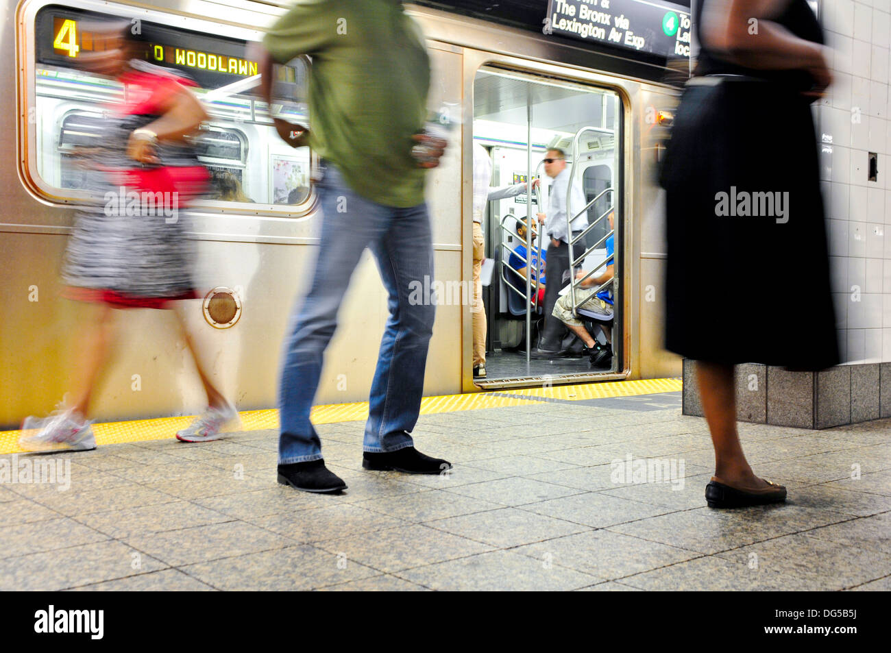 42nd Street Grand Central Terminal, number 4, 5, 6 subway trains, Green ...