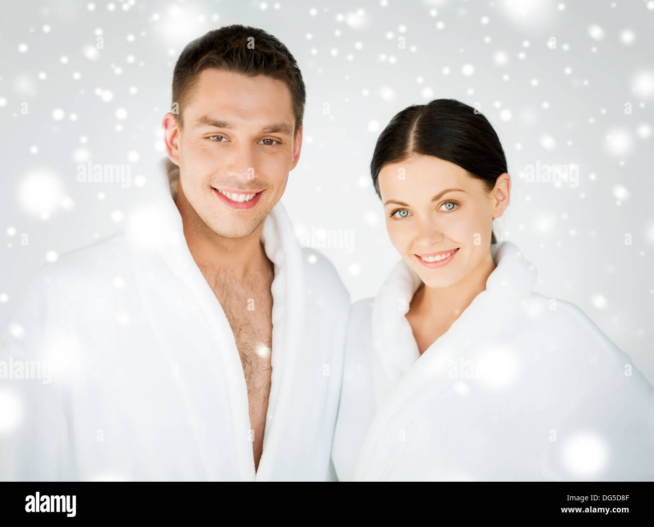 Couple spa snow hi-res stock photography and images - Alamy