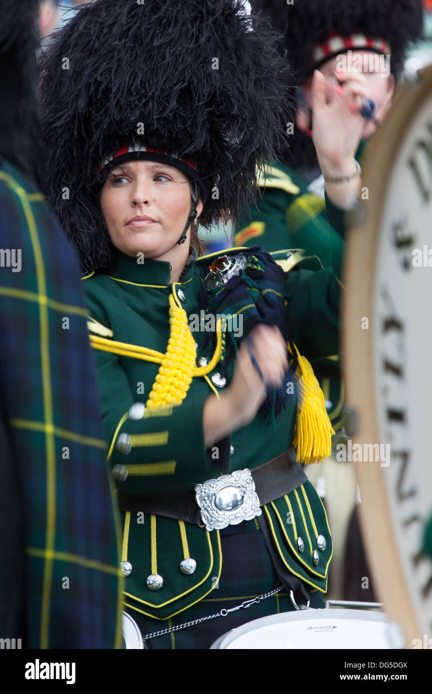 Female drummer pipe band hi-res stock photography and images - Alamy
