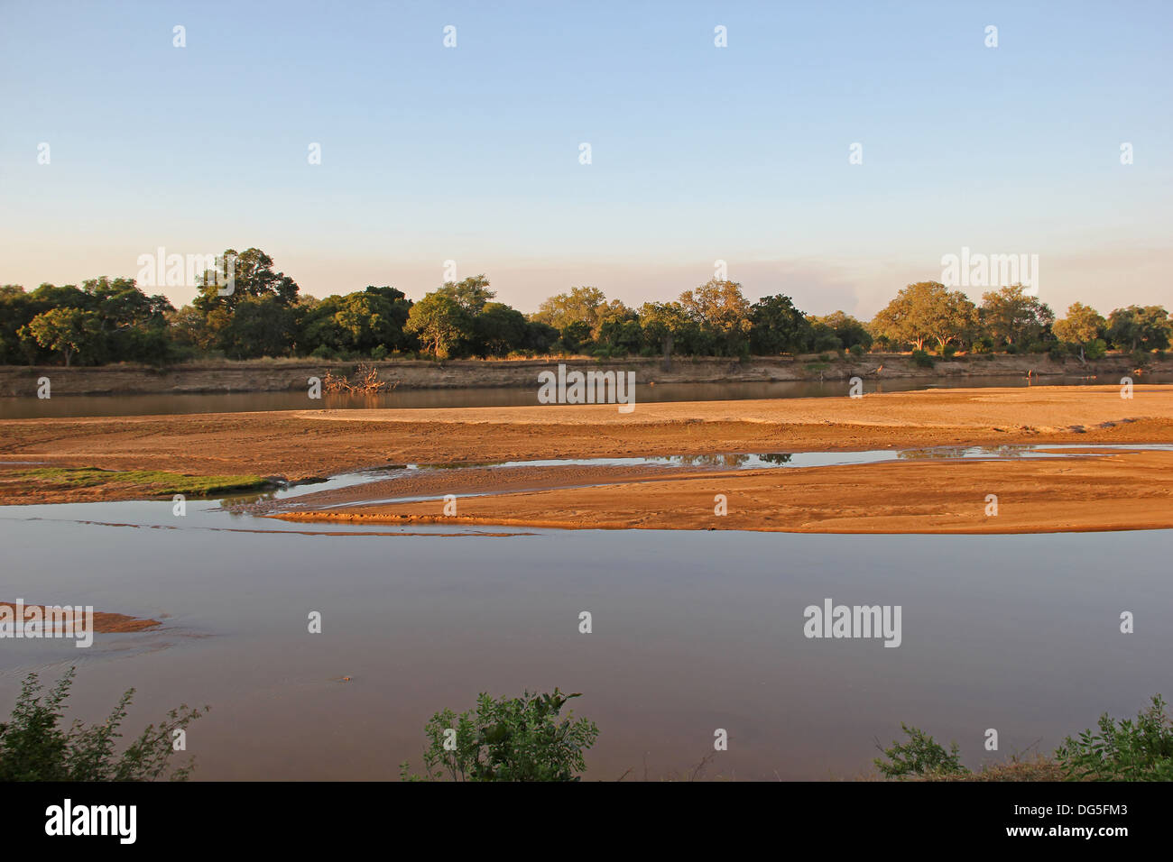 Zambia safari holiday hi-res stock photography and images - Alamy