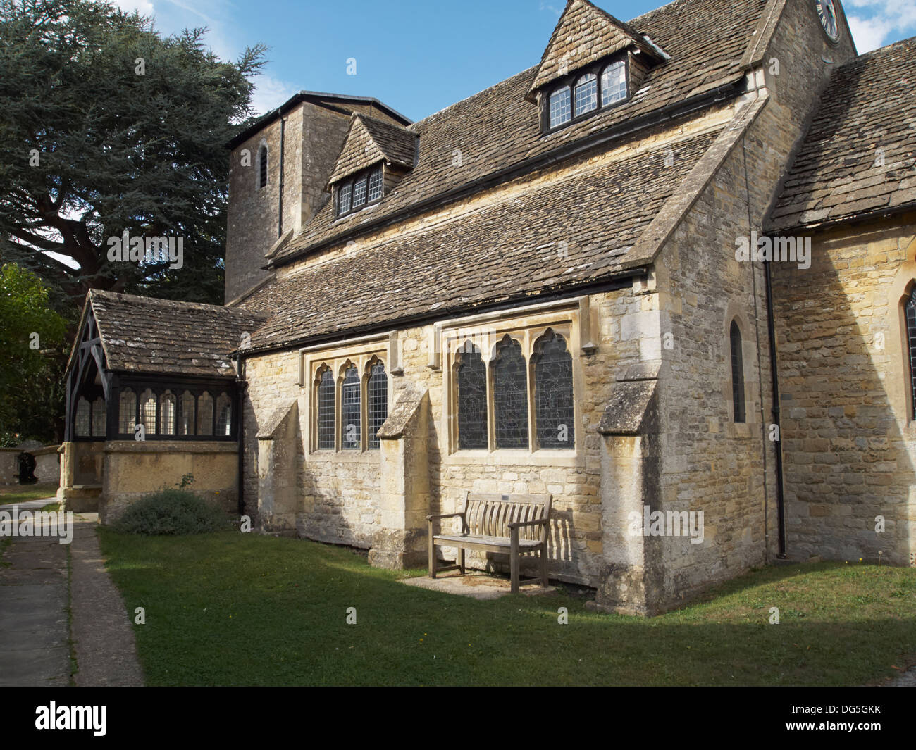 St marys church cricklade hi-res stock photography and images - Alamy