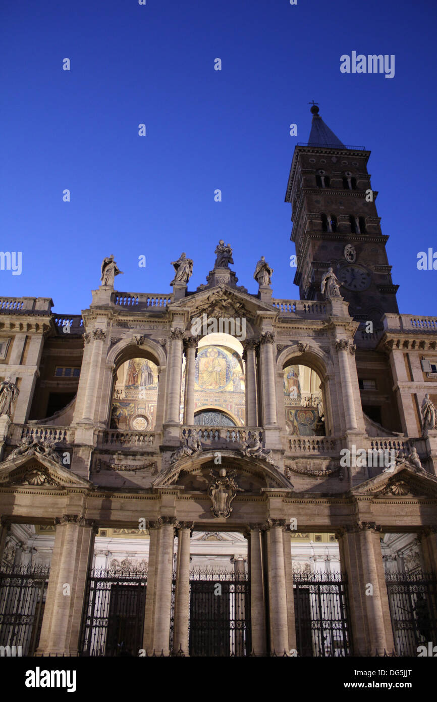 saint mary major church at night in rome italy Stock Photo - Alamy