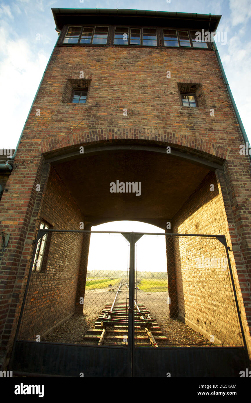 Entrance of the Nazi Auschwitz-Birkenau concentration camp Stock Photo ...