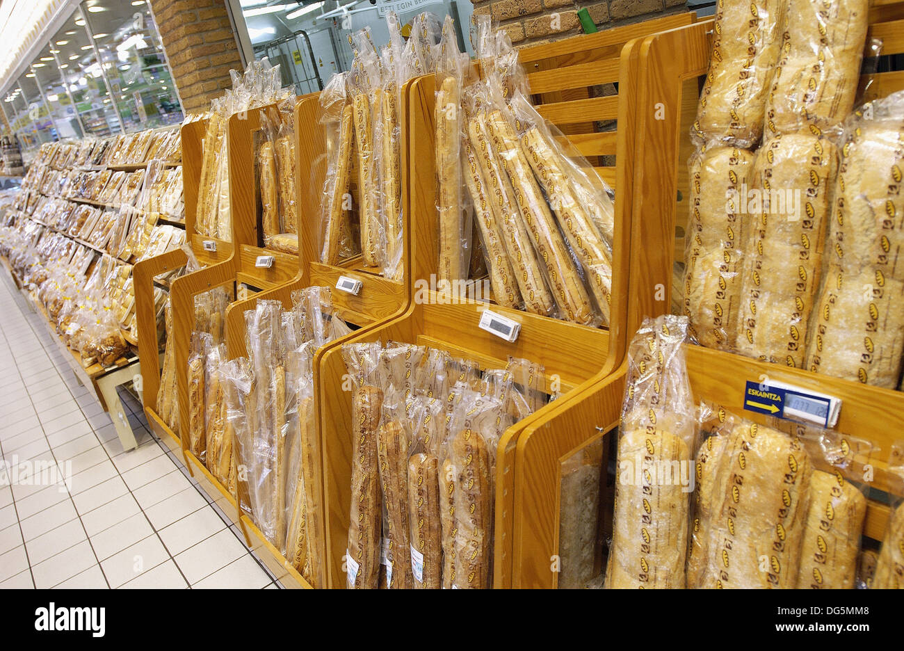 Inside french hypermarket hi-res stock photography and images - Alamy