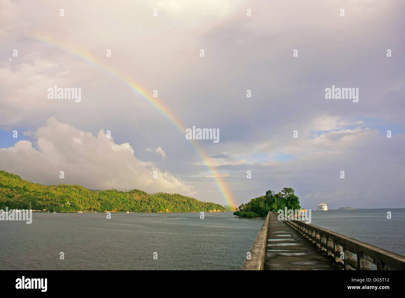 Rainbow bridge promenade hi-res stock photography and images - Alamy