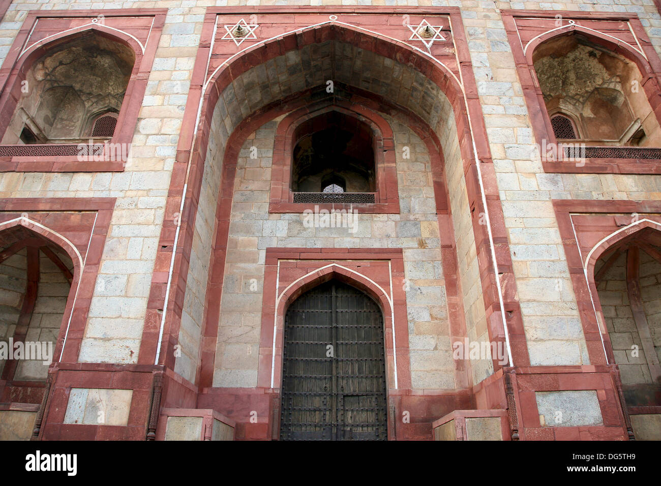Humayun’s tomb pattern hi-res stock photography and images - Alamy