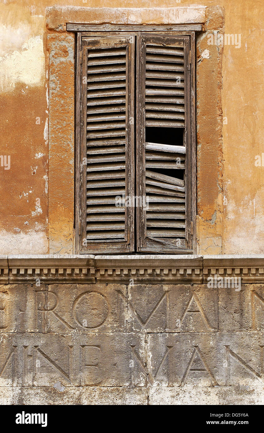 Decadence rome relief hi-res stock photography and images - Alamy