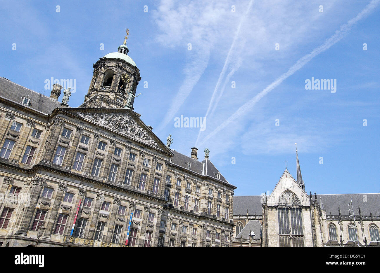 Royal palace dam square royal palace amsterdam hi-res stock photography ...