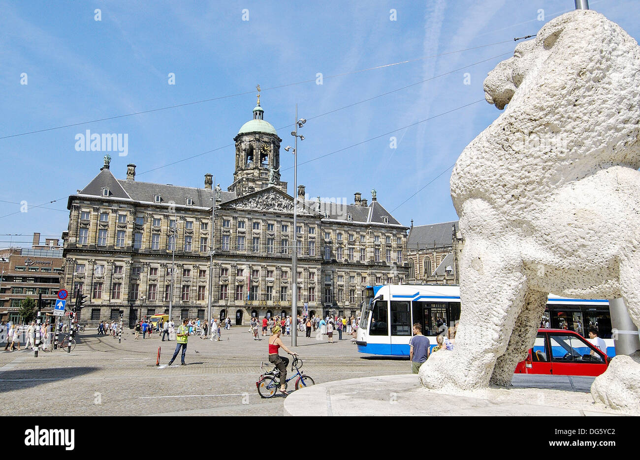 Royal palace dam square royal palace amsterdam hi-res stock photography ...