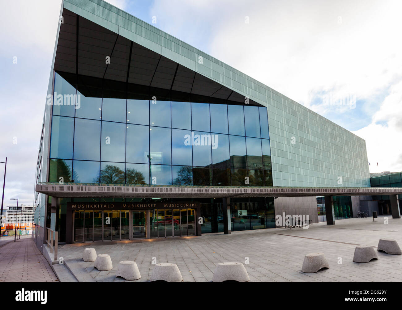 Helsinki architecture door hi-res stock photography and images - Alamy
