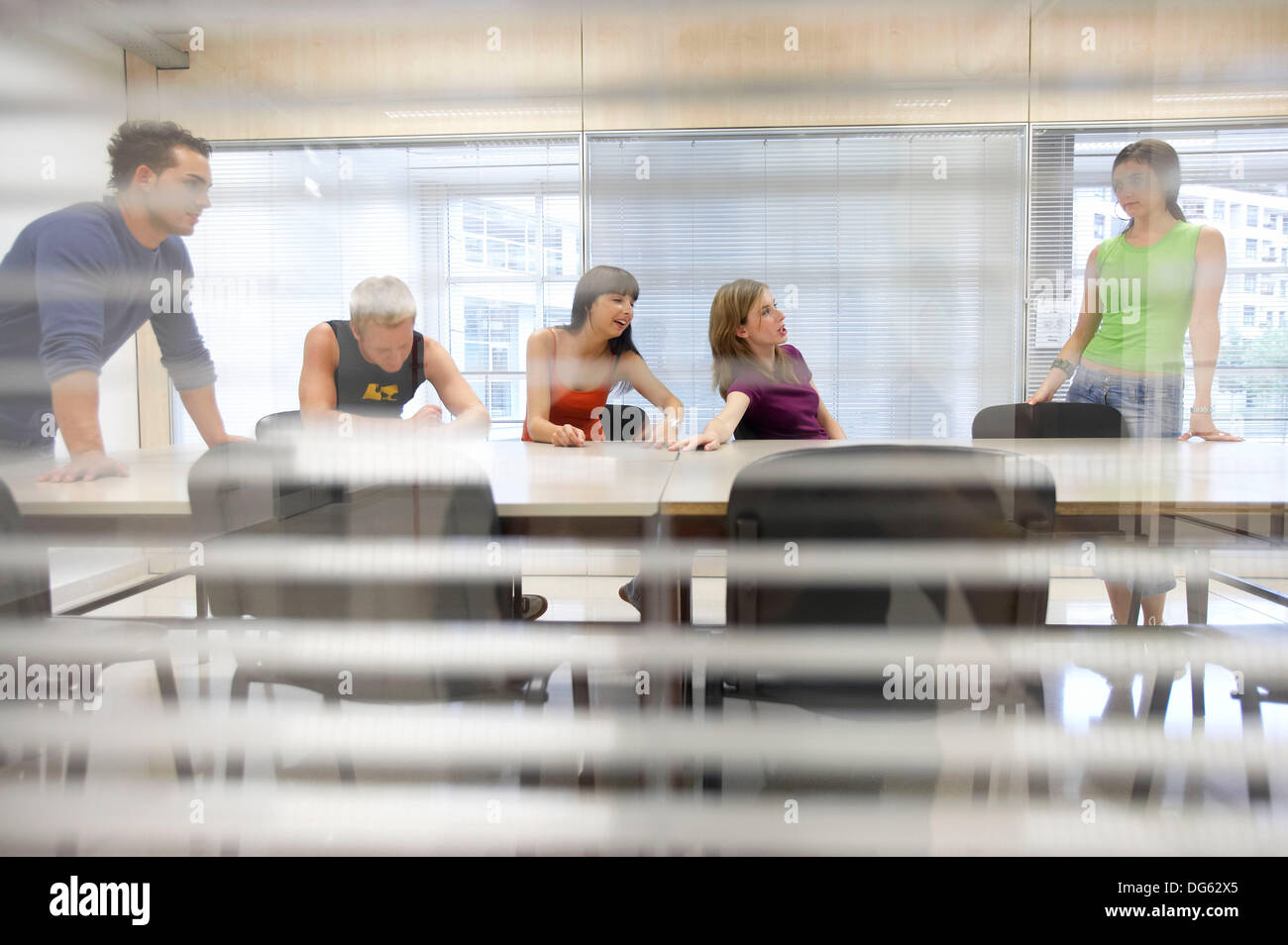 Blind student classroom hi-res stock photography and images - Alamy