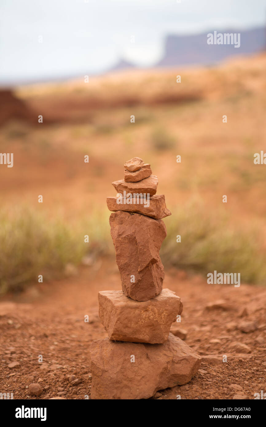 Stones balance - pebbles stack in the desert of Arizona Stock Photo - Alamy