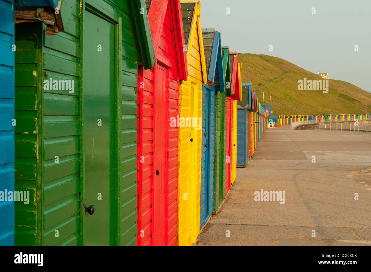 Yorkshire coast beach huts hi-res stock photography and images - Alamy