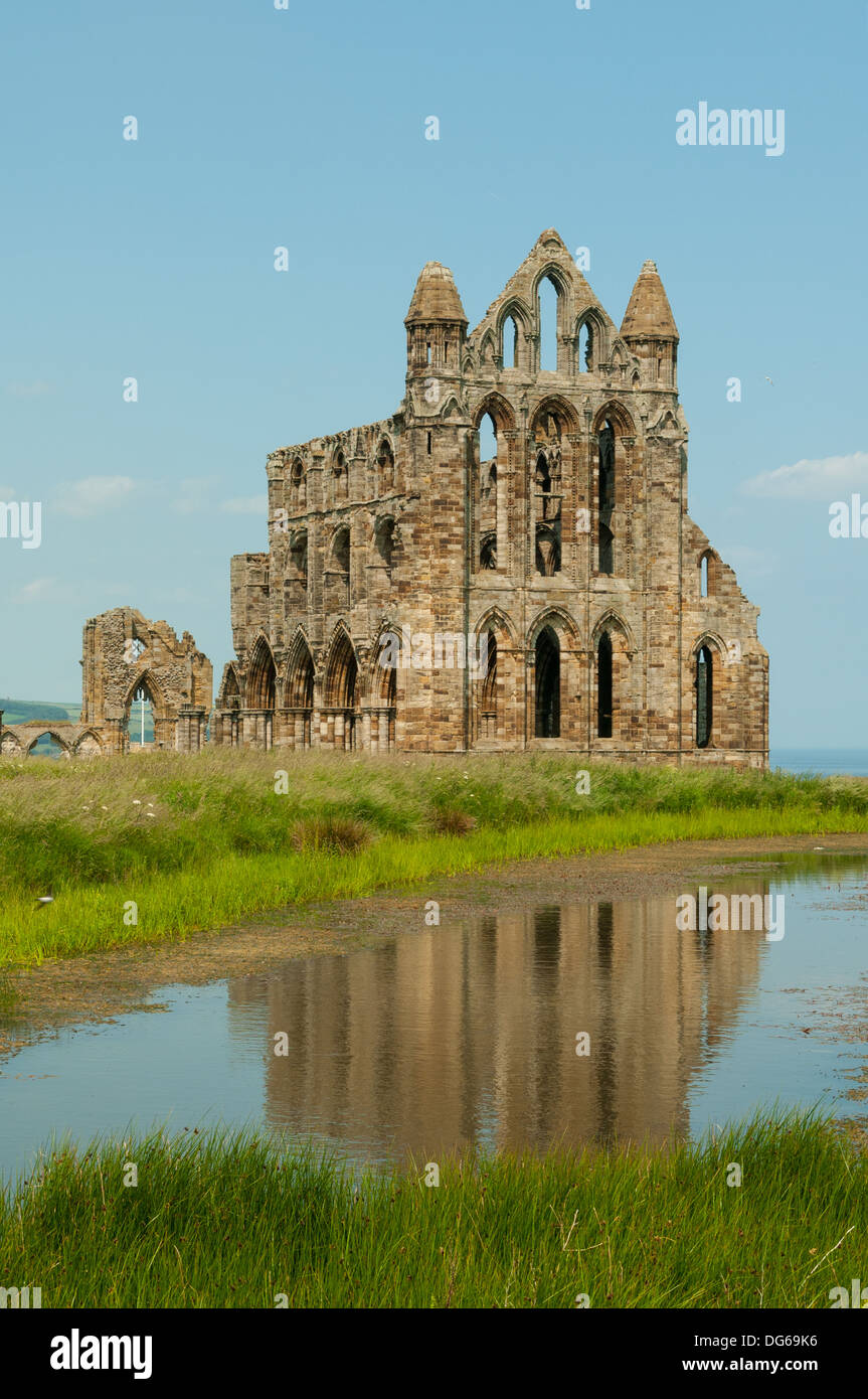 Whitby Abbey, Whitby, North Yorkshire, England Stock Photo - Alamy