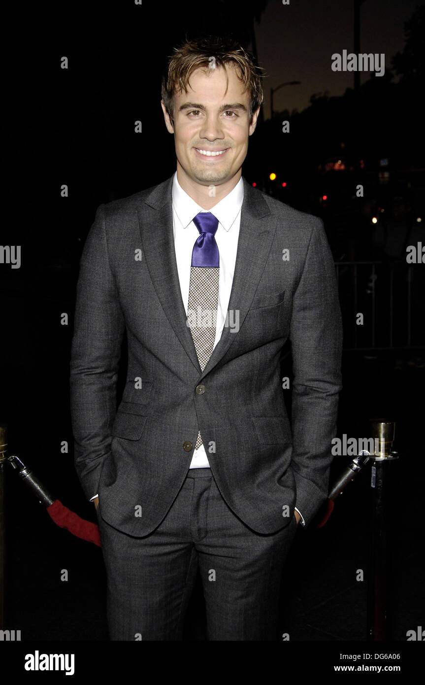 Los Angeles, California, USA. 14th Oct, 2013. Gregory Michael at ...