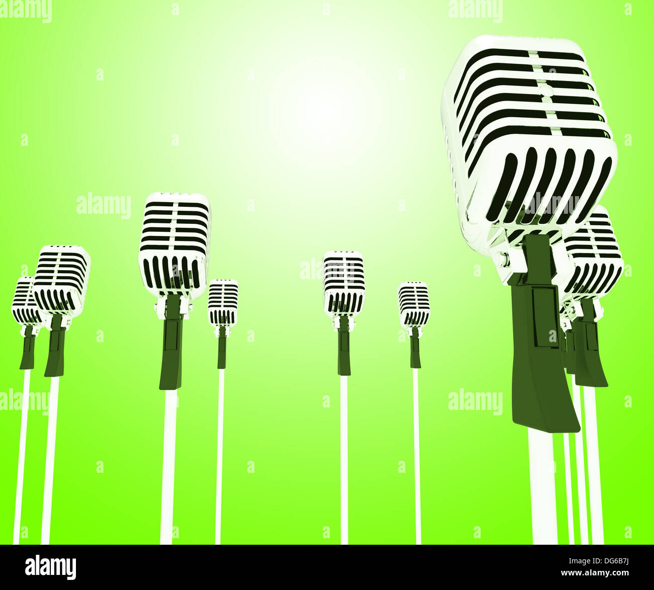 Microphones group hi-res stock photography and images - Alamy