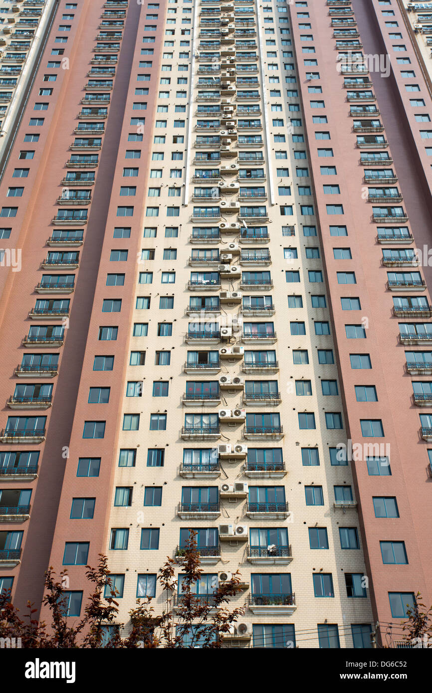 Residential skyscraper hi-res stock photography and images - Alamy